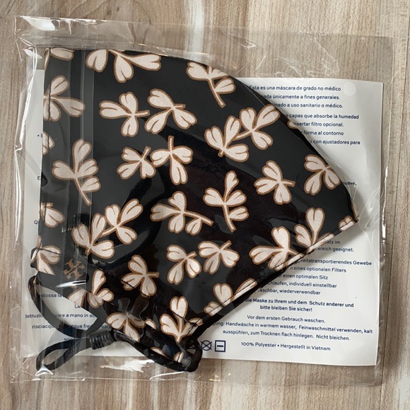 Tory Burch | Accessories | Tory Burch Printed Face Mask New | Poshmark